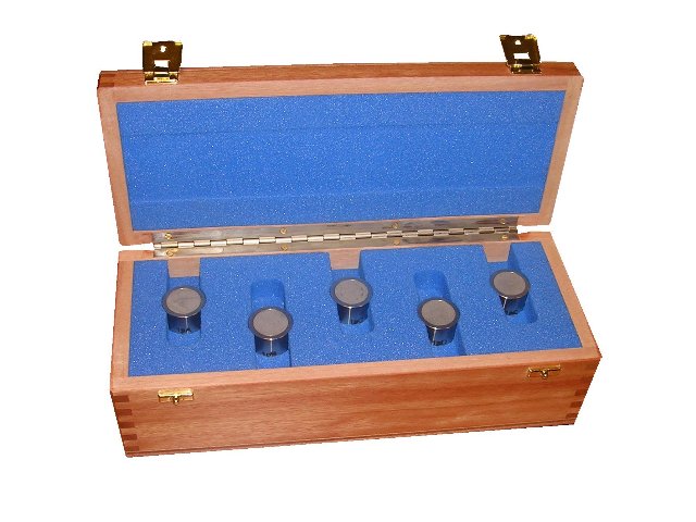 Vinci Technologies | Calibrated permeability check plugs