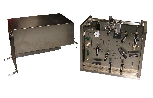 Vinci Technologies | Downhole sampling transfer bench